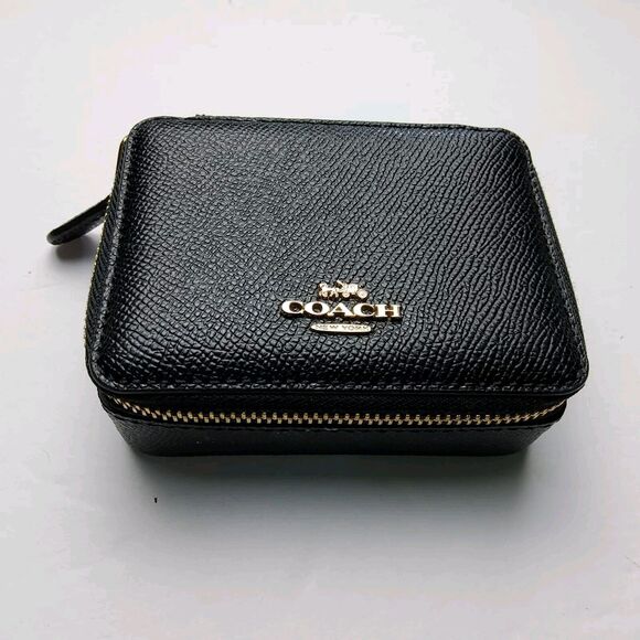 Bags | Coach C4579 Leather Zip Around Pill Box Black | Poshmark